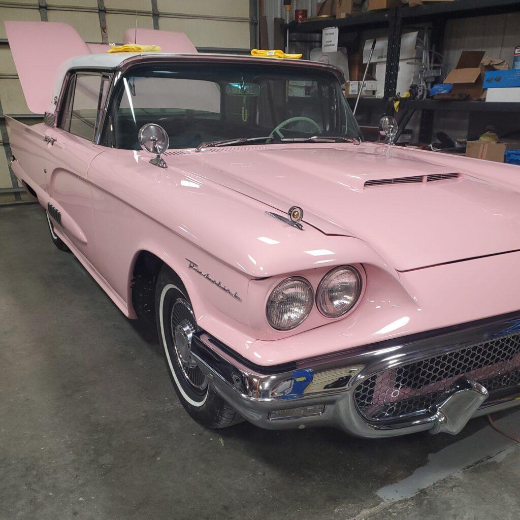Bigbee's 58 T-Bird - Dig's Rod Shop